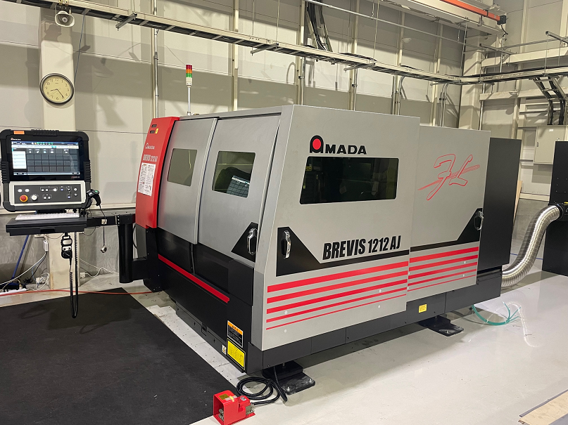 ～設備導入 AMADA ファイバーレーザーBREVIS～｜お知らせ｜ブローチ研削工業所